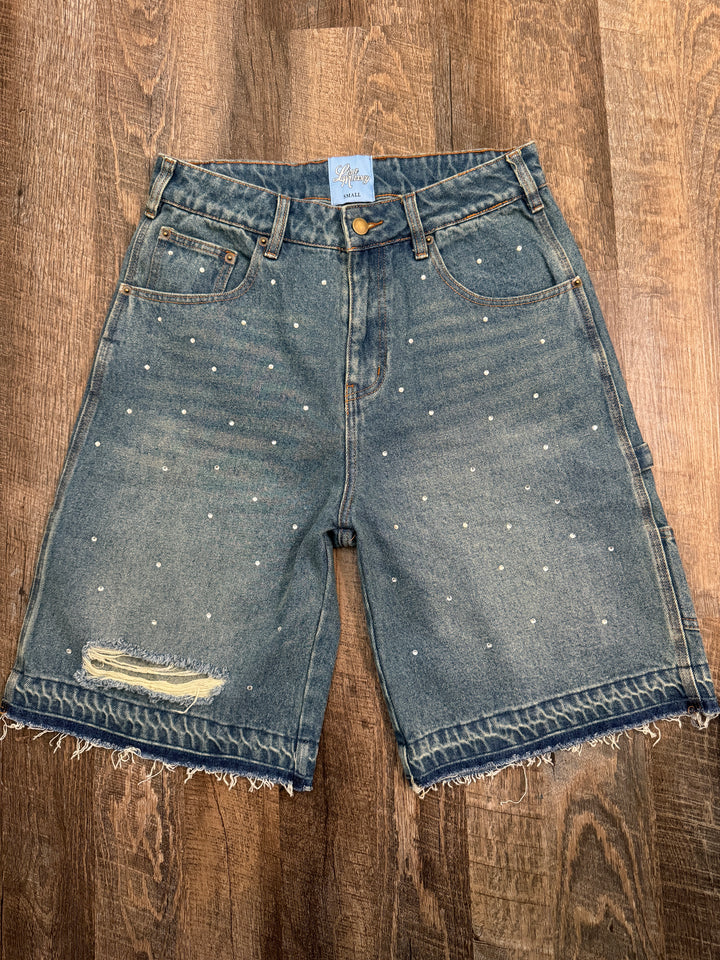 LISA MASSEY – Lisa Massey